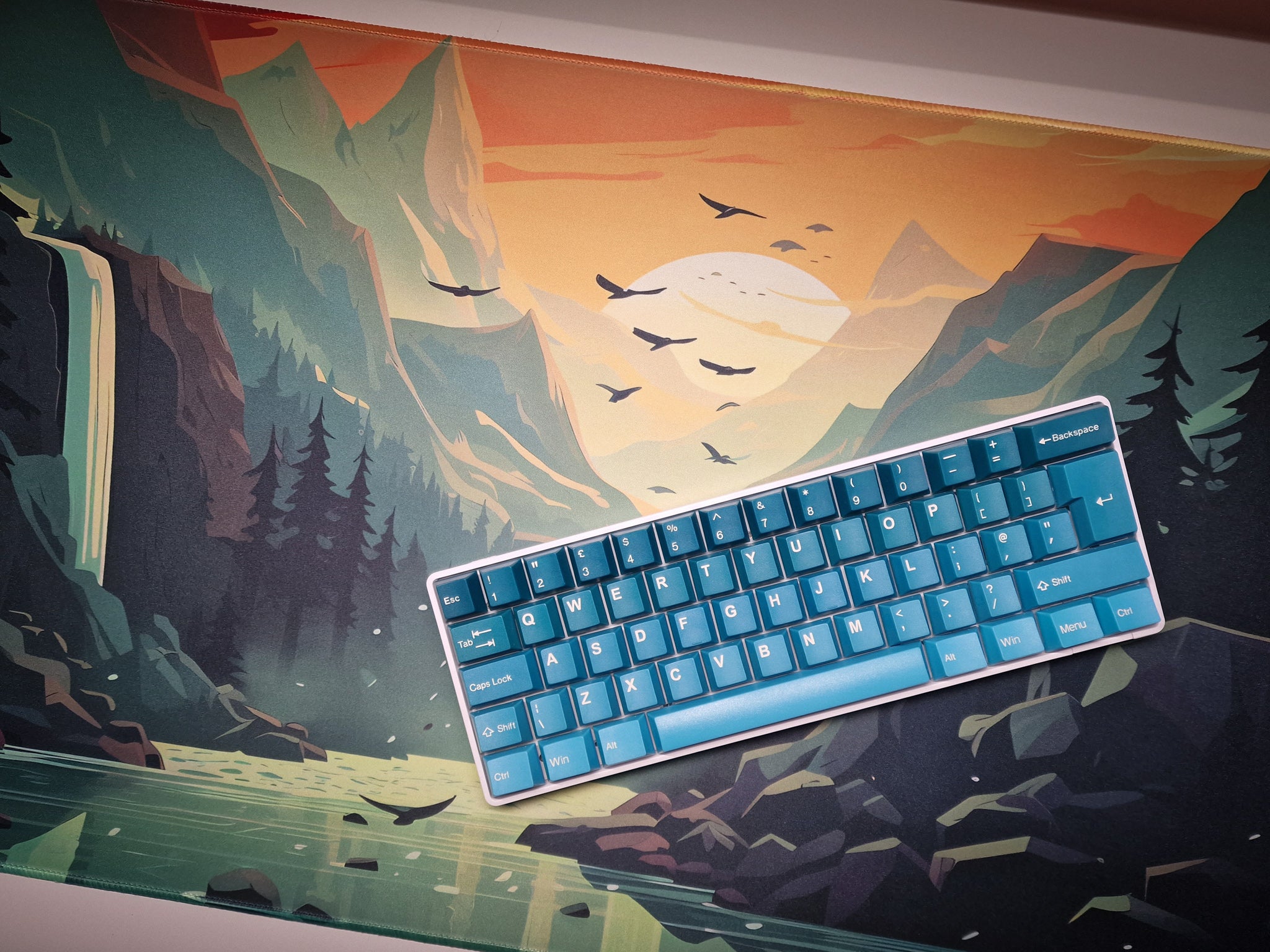 Green Sunset Bundle | Deskpad and Keycap Set by ID Gaming – iD Gaming